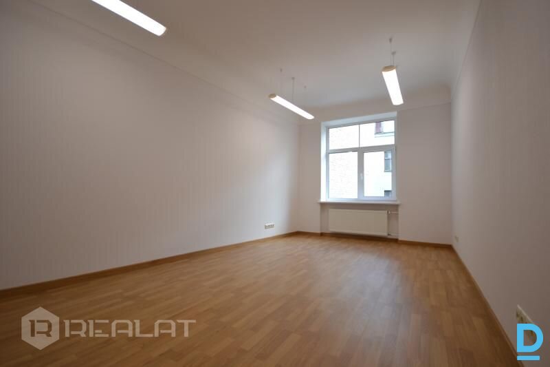 Office for rent Stabu iela 47, Price 780€ | Ads Dalder.lv