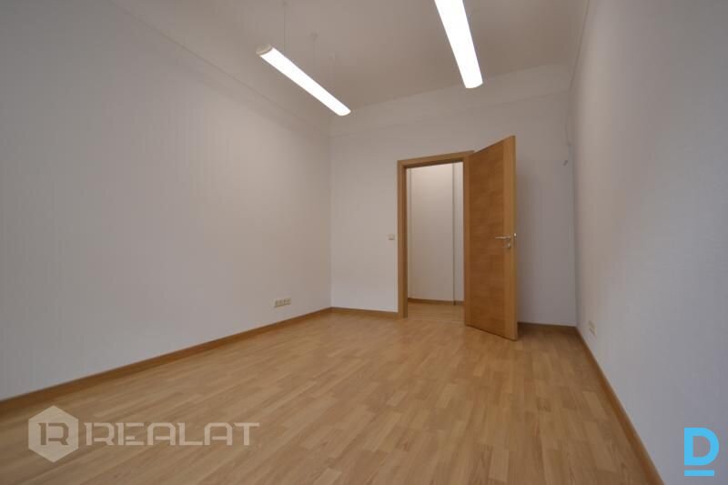 Office for rent Stabu iela 47, Price 780€ | Ads Dalder.lv