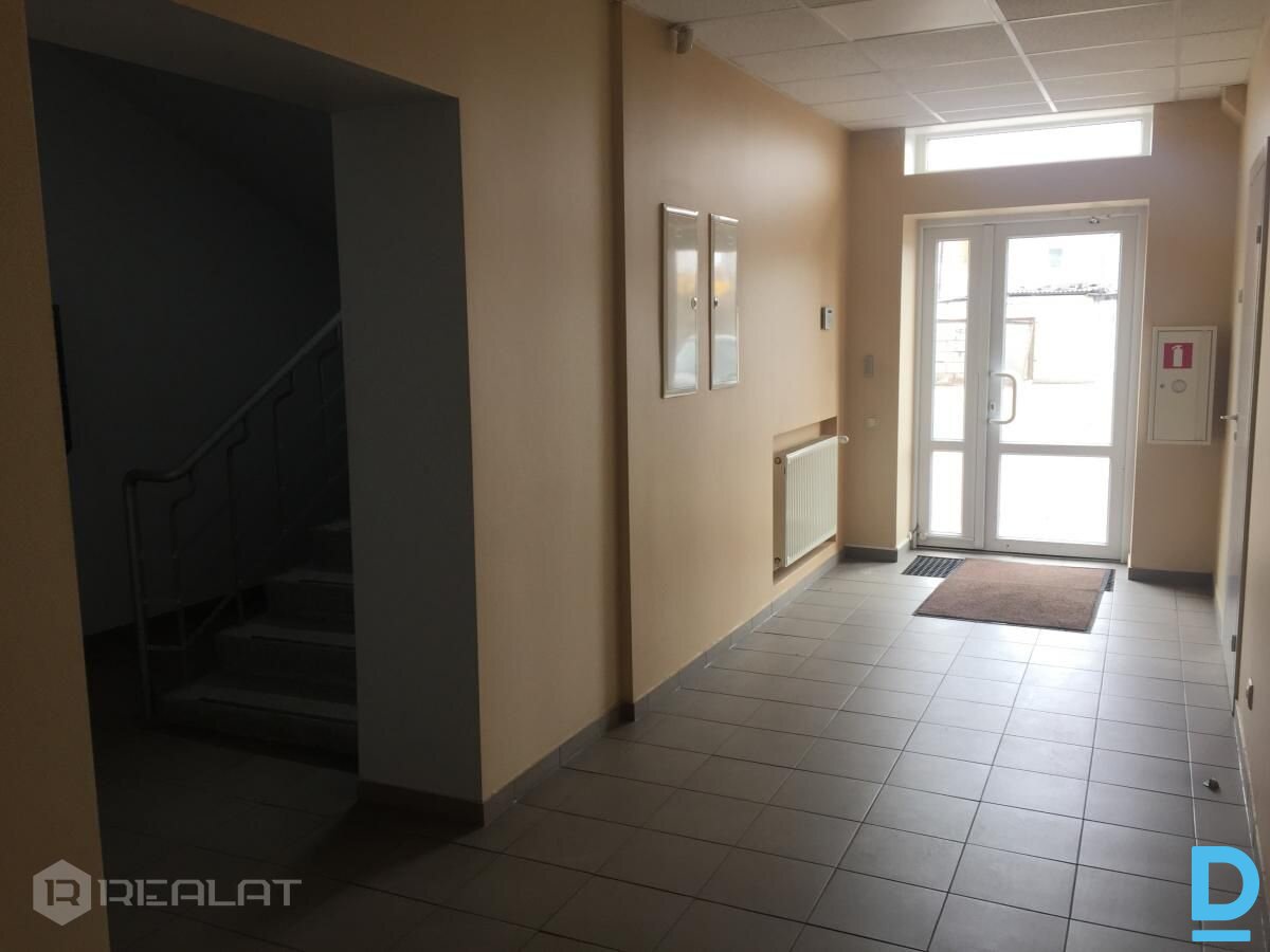 Izīrē biroju Krustpils iela 12, Cena 250€ | Sludinājumi Dalder.lv