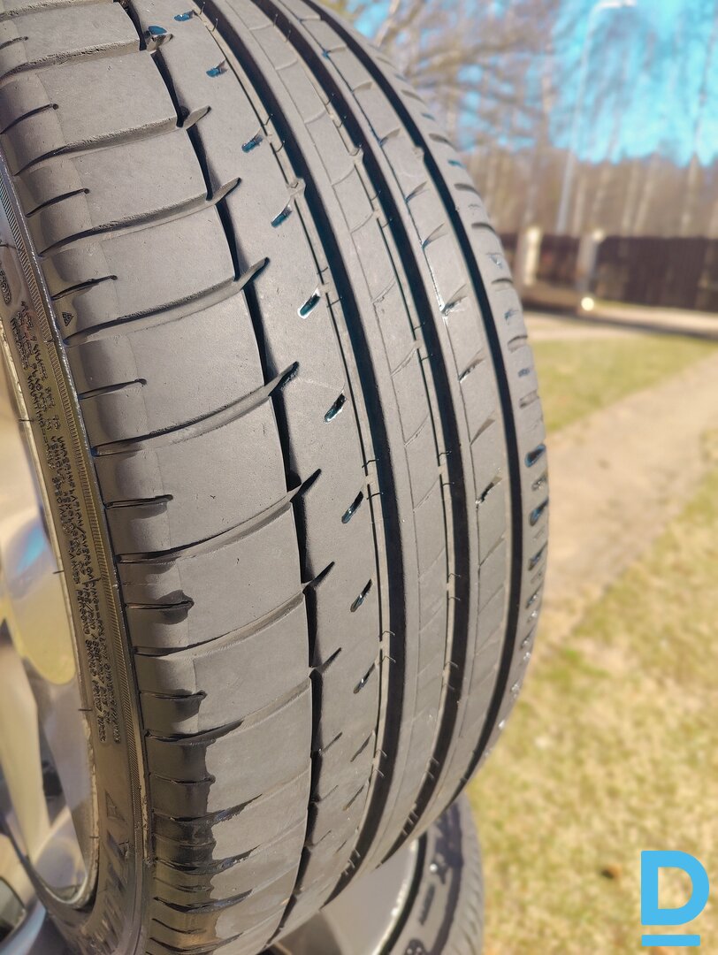 R20 alloy wheels with 295/30 & 255/35 tyres | Ads Dalder.lv