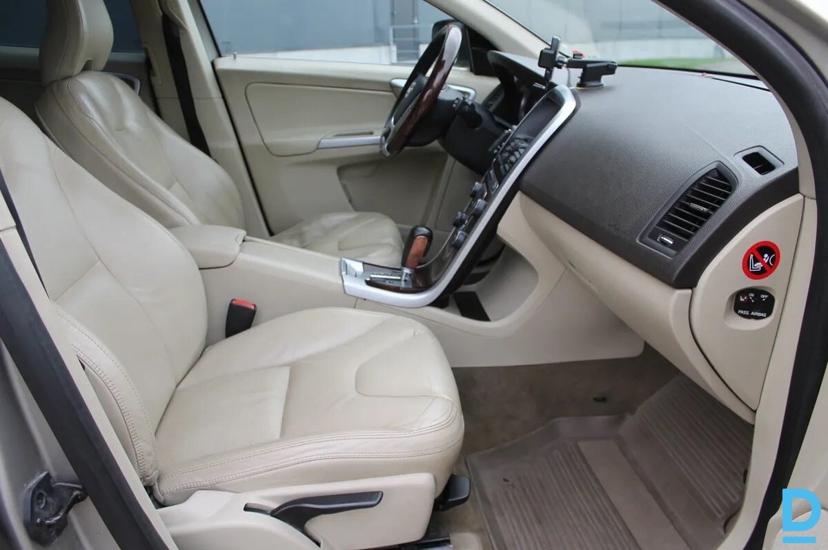 Volvo XC60 D5 2.4D for sale, 2011, Price 7650€ | Ads Dalder.lv
