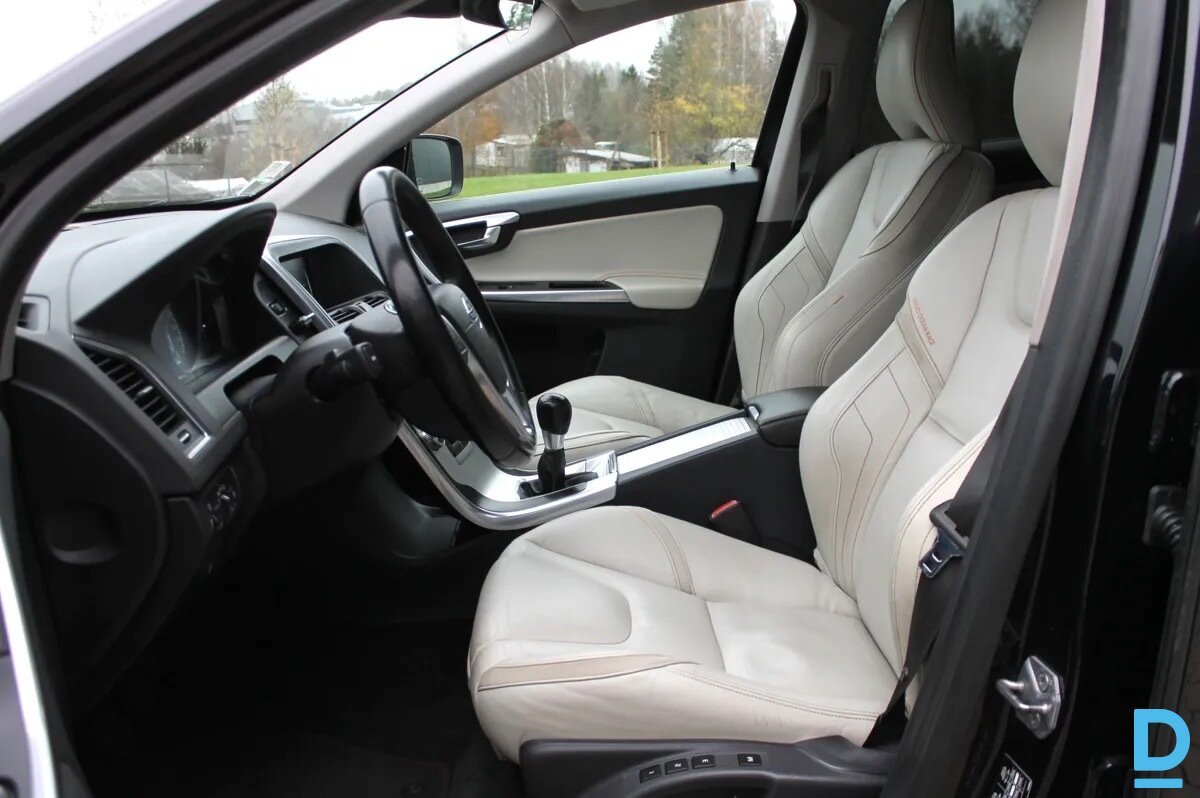 For sale Volvo XC60 FACELIFT 4x4, OCEAN RACE, 2.4D, 2014, Price 14750 ...