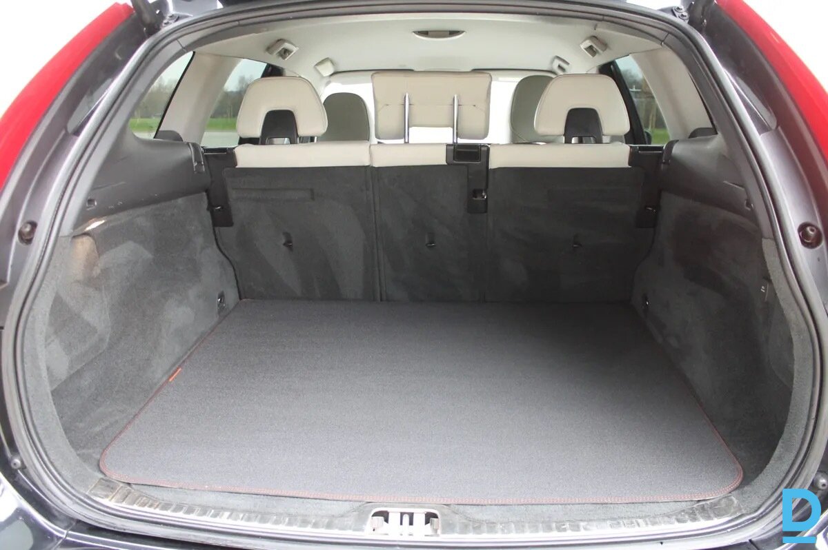 For sale Volvo XC60 FACELIFT 4x4, OCEAN RACE, 2.4D, 2014, Price 14750 ...