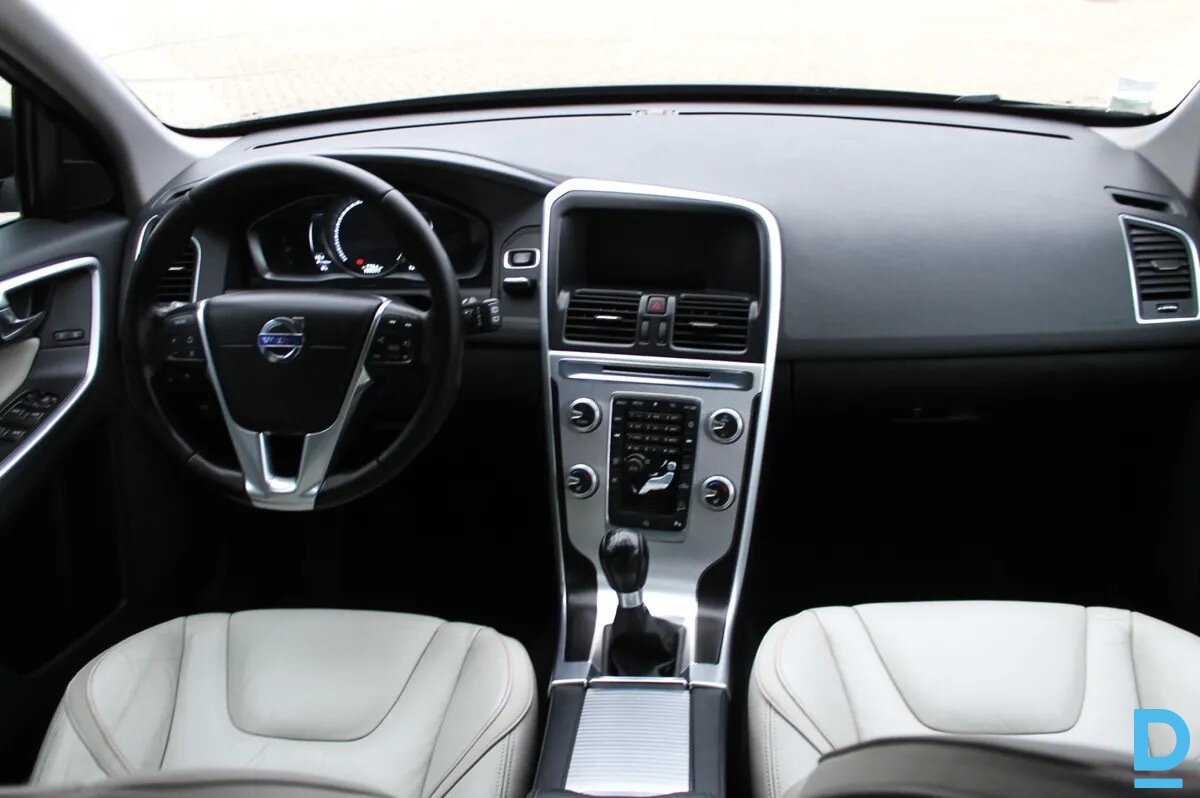 For sale Volvo XC60 FACELIFT 4x4, OCEAN RACE, 2.4D, 2014, Price 14750 ...